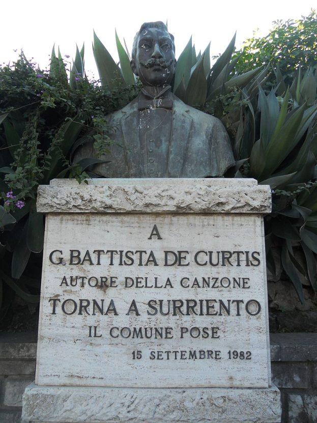 800px-Busto_di_Giambattista_De_Curtis-1 - Storie di Napoli