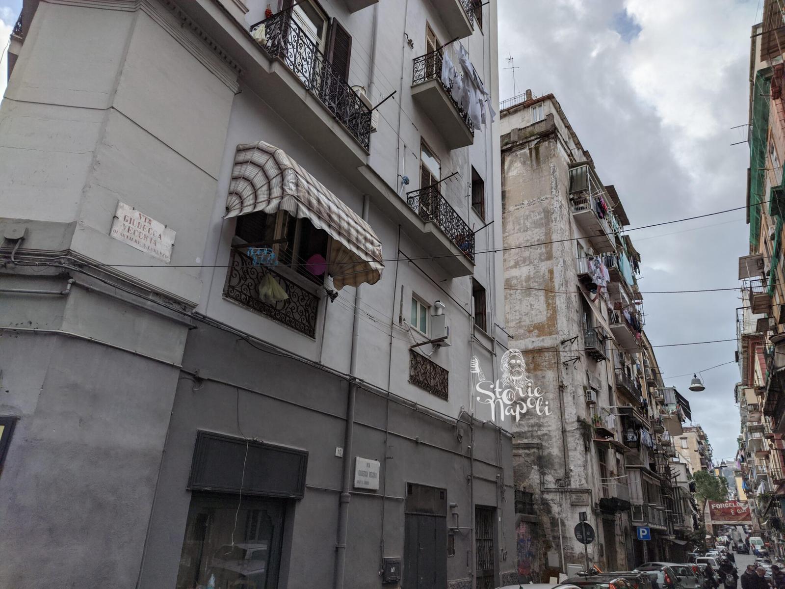Via Giudecca Vecchia e la storia degli Ebrei a Napoli